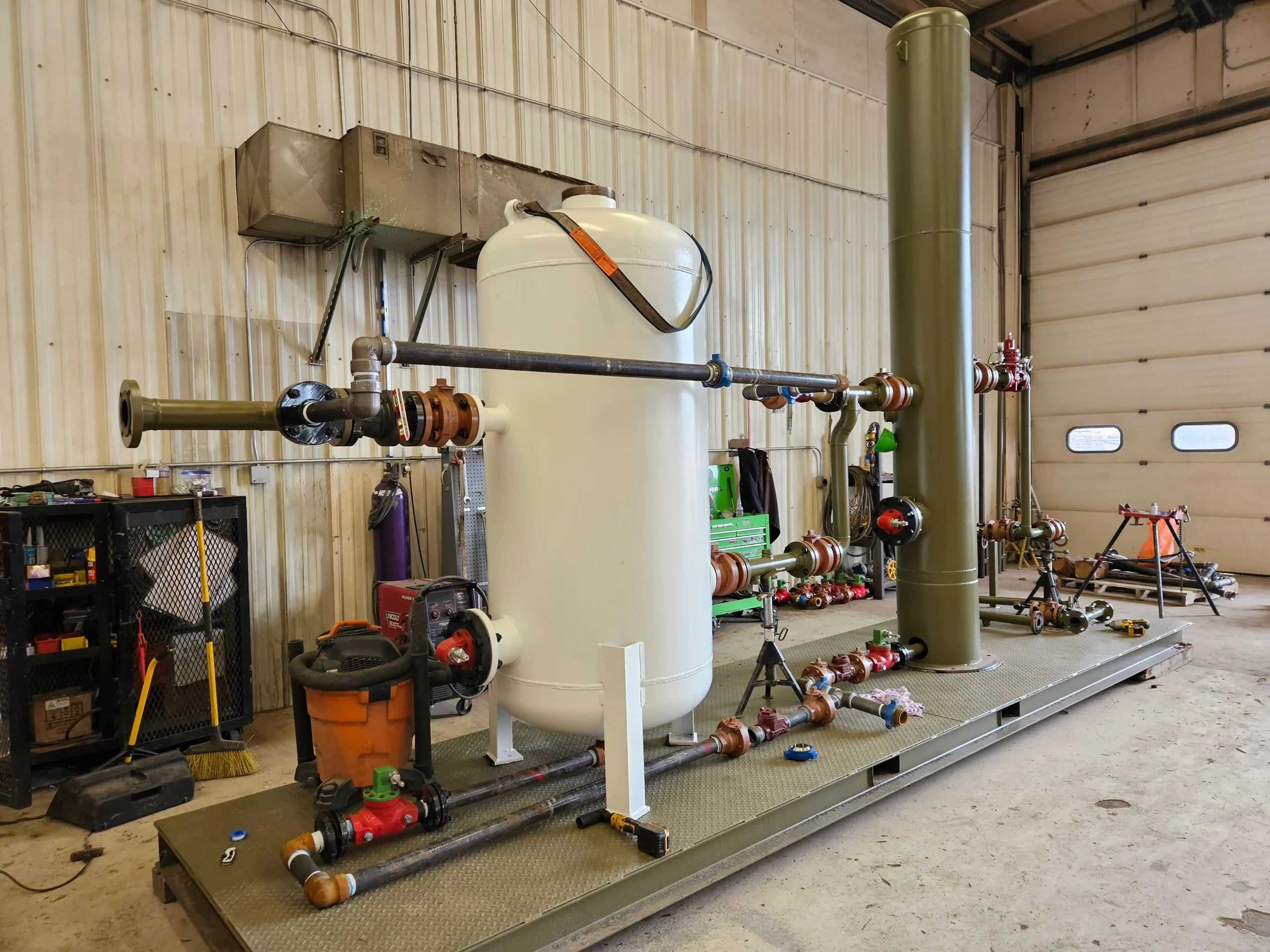 Key Differences Between a Pressure Vessel and a Compressor
